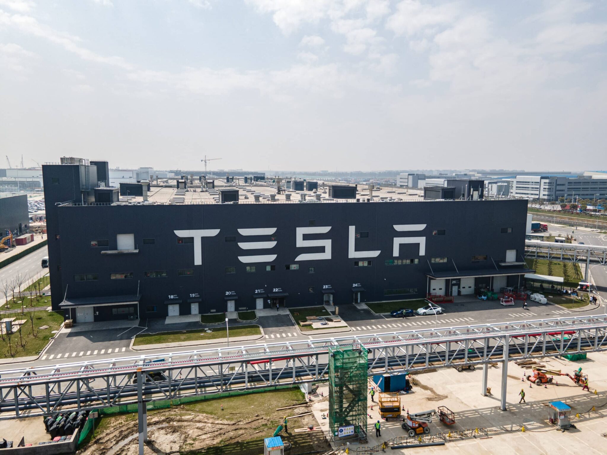 Employees at Tesla may fire as a result of financial difficulties ...
