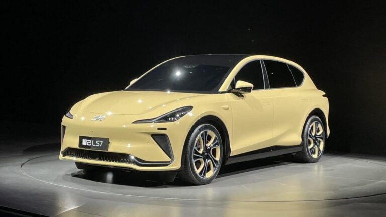MG's EV parent company Is a copy of Tesla and Aston Martin - TechX Pakistan